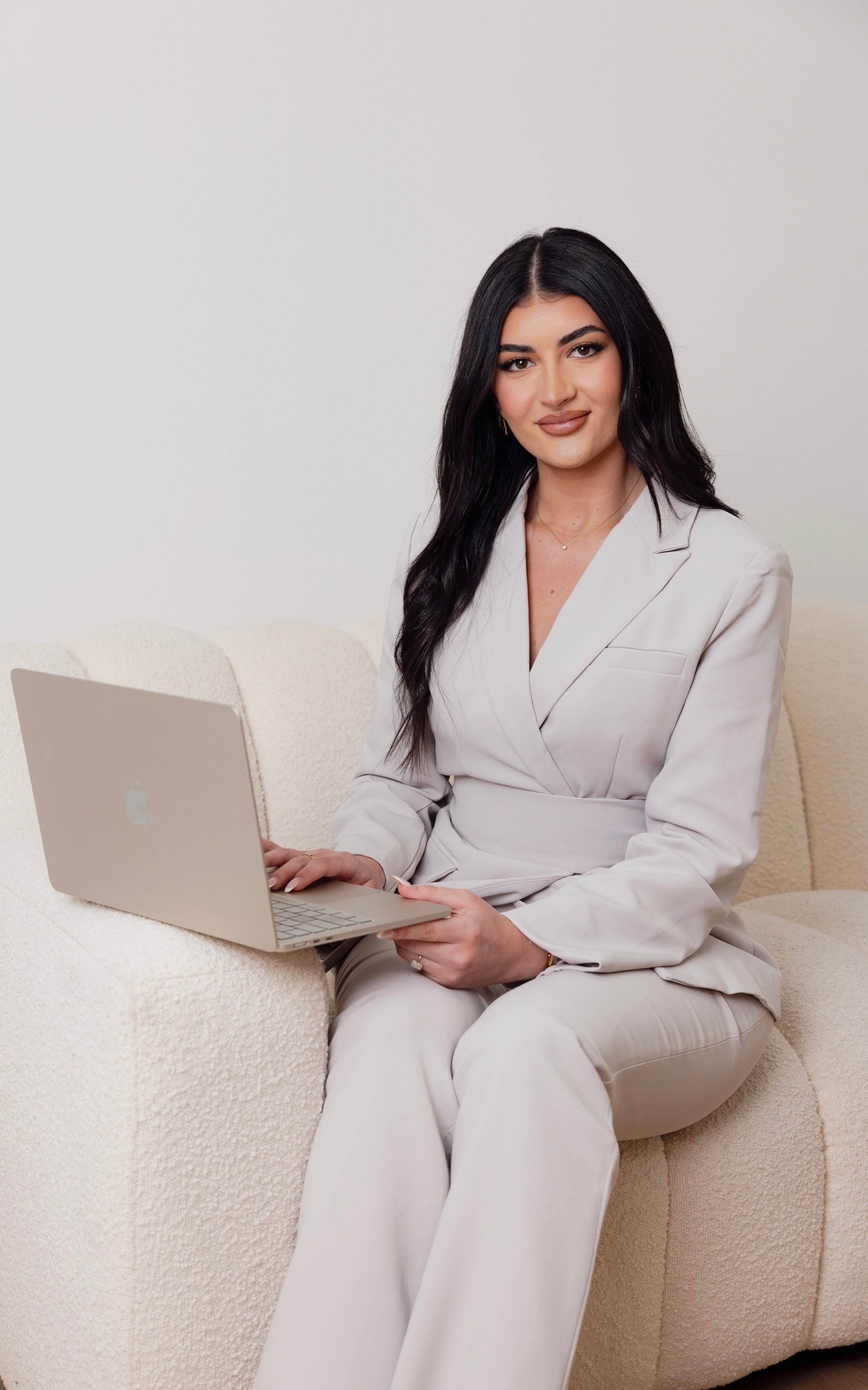 Boss Brows - Lamination, Sculpt & Dye (Online Masterclass)